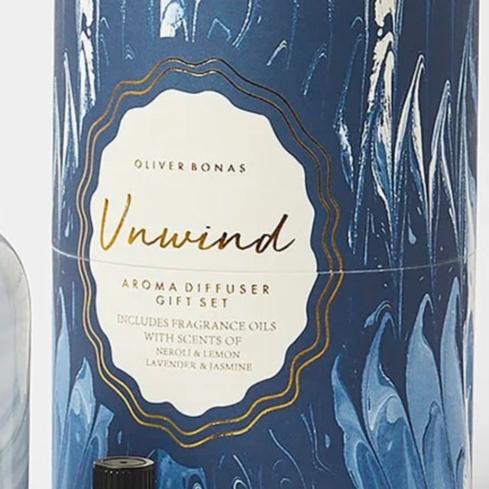 New OLIVER BONAS UNWIND - MARBLE AROMA ELECTRIC DIFFUSER & FRAGRANCE OILS SET - Own4Less